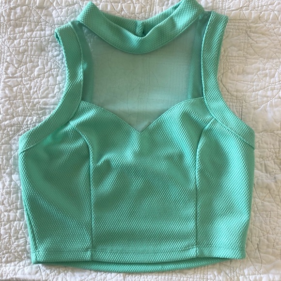 CY USA | Tops | Bundle Of 4 Crop Tops Great For Summerstylish Versatile ...